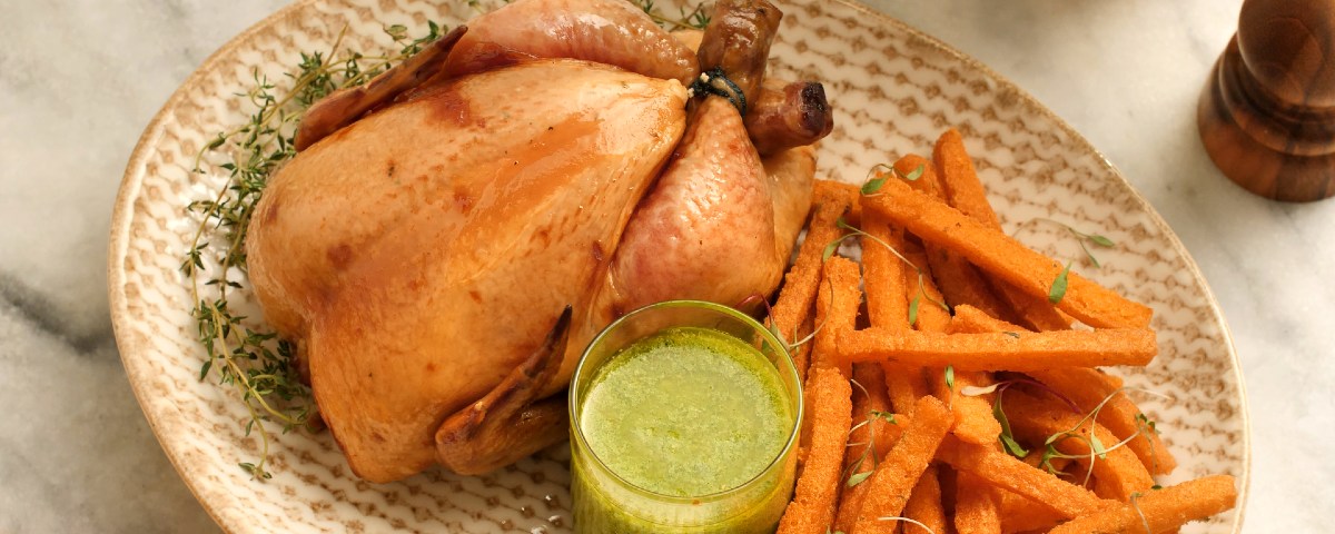 Frango de Padaria com Polenta e Pesto de Rúcula - Seara