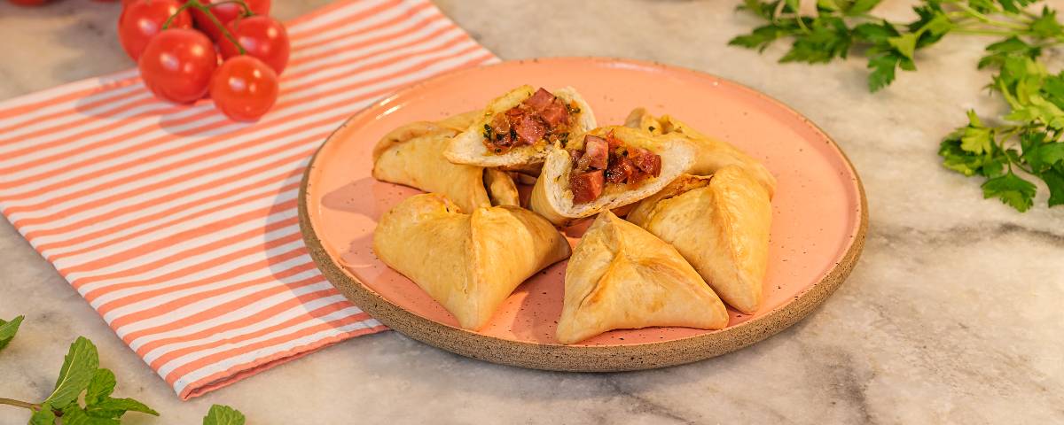 Esfiha Fechada de Calabresa - Seara